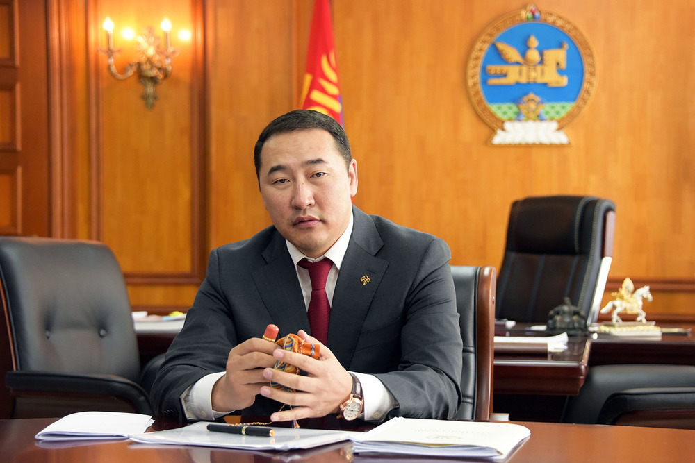 УИХ ын гишүүн асан Ж Мөнхбатыг ХААНААС олох вэ